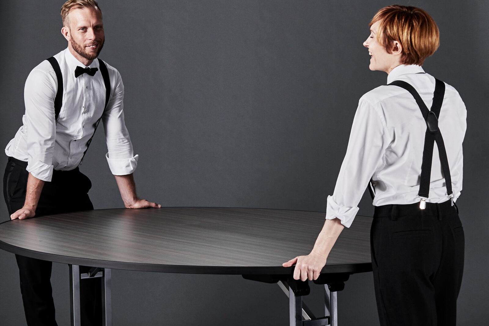 Pop top convertible table | IHS Design